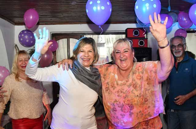 Cumple de Lidia Brun: rodeada de los afectos, abrió la casa para el festejo